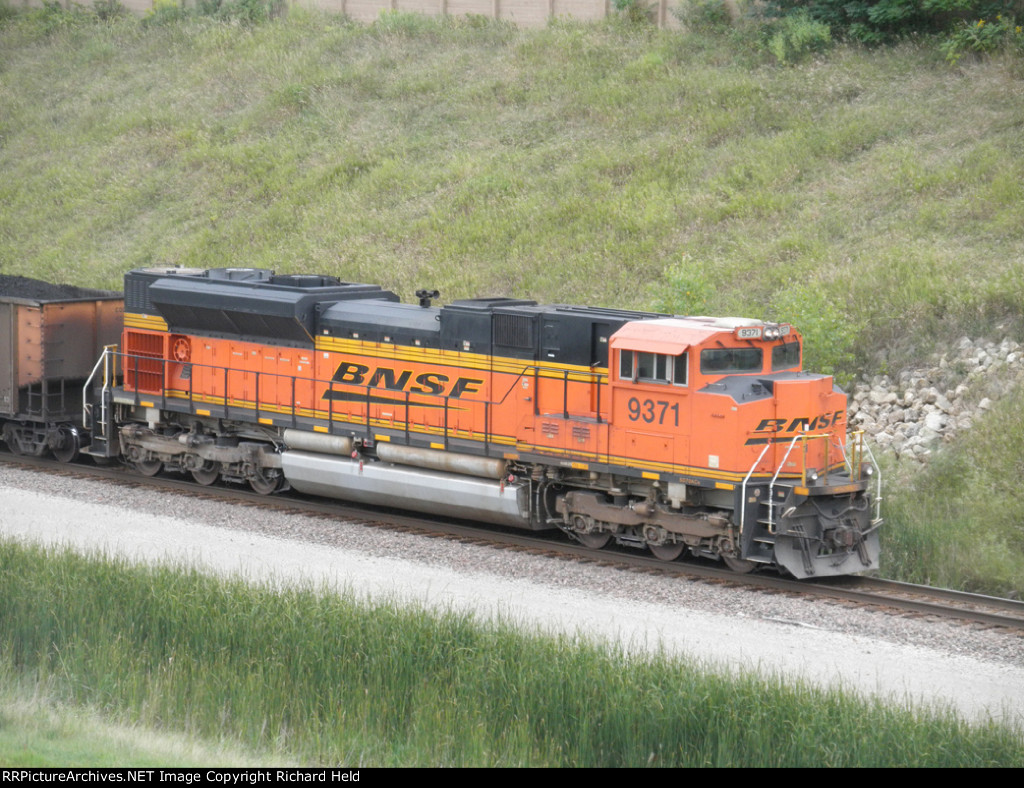 BNSF 9371